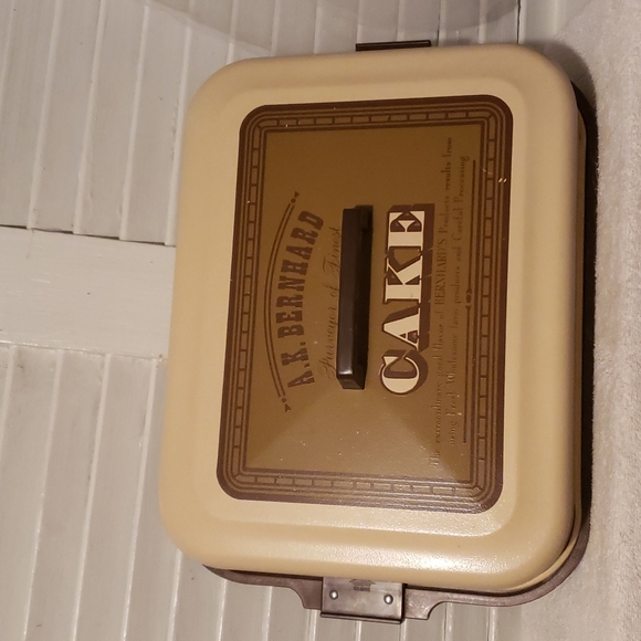 Kitchen | Vintage Cake Pan Cover | Poshmark